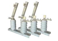 China High Voltage AC Power Isolator Disconnect Switch Ceramic Isolator Single Phase Hookstick Operated Disconnect Switch for sale