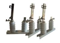 China Automatically Operated High Voltage Electrical Isolator 8 Level Earthquake Intensity Breaking Ceramic Hookstick for sale