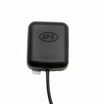 China Compact external GPS active antenna featuring low noise amplifier for enhanced signal reception in challenging environments for sale