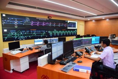 China Control Room P1.25 Indoor Fixed LED Display 3840Hz Cabinet 640*480mm for sale