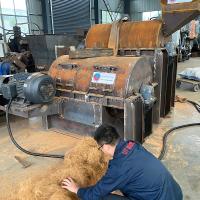 China 1000-1200kg/h Capacity Electric Coconut Shell Crusher for Energy Mining Needs for sale