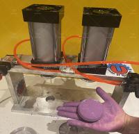 China Easy Operation Bath Bomb Press Machine for Pressing Shampoo Bars at Affordable Cost for sale