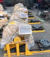 China Crush Biomass Waste Wood with Wood Log Grinding Mill Mobile Wood Chipper Machine for sale