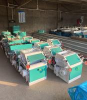 China 300kg per hour Corn Flour Mill with Competitive and Video Technical Support for sale