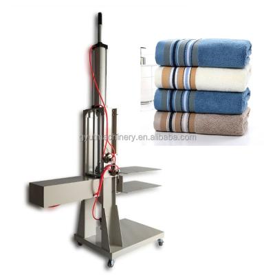 China Towel Packing Press Machine with 300mm Stroke Height and Automatic Pillow Compression for sale