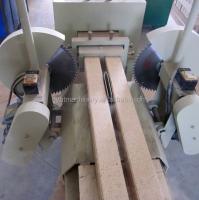 China Waste Sawdust Recycling Wood Feet Block Hot Press Machine with 550-700 kg/m3 Pressure for sale