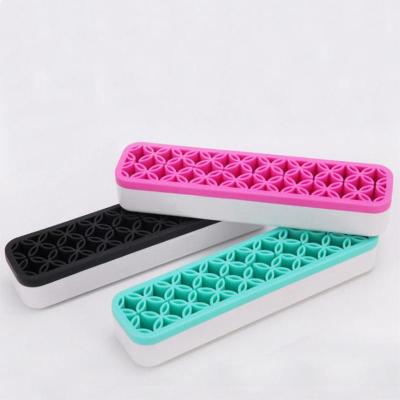 China Flower Shaped Food Safe Silicone Rubber Cosmetic Storage Box Portable for sale