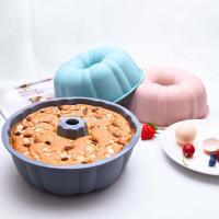 China Food Safe Silicone Rubber Baking Mold Non Stick Flexible Cake Pan Custom Kitchen Bakeware for sale