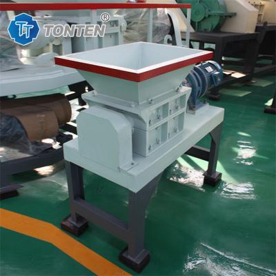 China Metal Tire Shredding Machine Rubber Plastic Single Shaft Shredder Machine for sale
