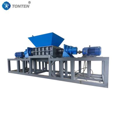China Environmentally Friendly Double Shaft Shredder Simple Operation In Food Industry for sale