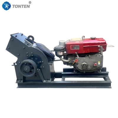China Diesel Hammer Crusher Mobile Small Hammer Crusher With Conveyor Belt for sale