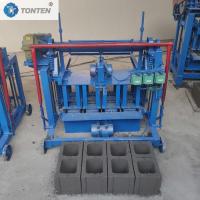 China Two Holes Concrete Brick Making Machine 220V Two Phase Power Brick Making Machine for sale