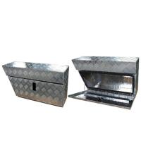 China YD33-007 Left-Hand Tool Box: 1060 Alu, 30kg Load, for Vehicles/Forklifts/Outdoor Machinery for sale