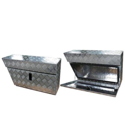 China YD33-007 Left-Hand Tool Box: 1060 Alu, 30kg Load, for Vehicles/Forklifts/Outdoor Machinery for sale