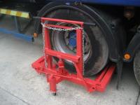 China Heavy Duty Moving Tire Durable 1500LBS Auto Wheel Dollies for sale