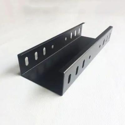 China Extrusion Wall Floor Mounted Silver Cable Tray With Connectors for sale