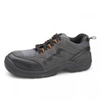 China Size 35-46 PU Safety Work Shoes Slip Resistant For Outdoor Activities for sale