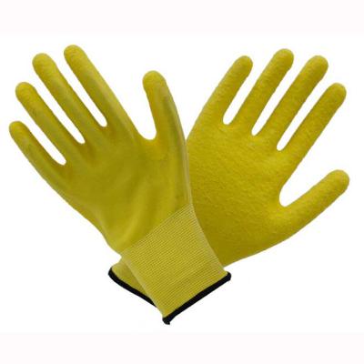 China Lightweight Hardy Latex Coated Work Gloves Yellow Color Strong Tear Resistance for sale