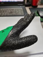China 76 Grams Crinkle  Half Coated Latex Work Gloves EN388 4131 for Construction for sale