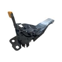 China Replace/Repair Purpose Original Car Hood Lock Body for Geely Xingrui OEM 5032058700 for sale