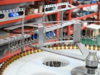 China GMP Medical Vials Filling Machine for 2ml 5ml 10ml Vials with 6000-26000pcs/hr Capacity and 90-110kw Power for sale
