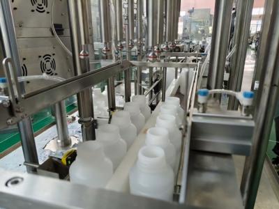 China Automatic Cosmetic Filling Machine 10-500ml Liquid Filler for Serums Creams Gels GMP FDA for sale