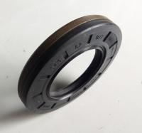China Volvo oil seal 34.9*62*8/7 1546221 truck parts for sale