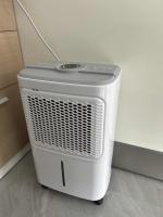 China 12 L/D LED Humidity Display Smart Touch Dehumidifier Embedded Humidity Sensor for sale