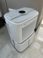 China 12 L/D LED Humidity Display Smart Touch Dehumidifier Embedded Humidity Sensor for sale