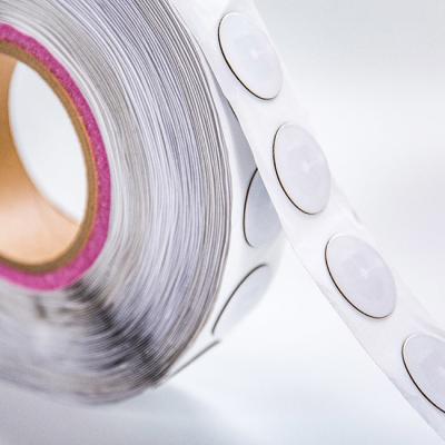 China 30mm Anti-metal NFC Sticker NFC Tag with Coated Paper for sale