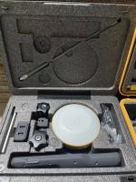 China 14 Hours Working Time Hi-Target GPS RTK Gnss Receiver 4.2W Hi-Target V10 Pro for sale