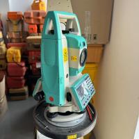China Battery Life Up To 12 Hours Continuous Reflectorless total station featuring Field Of View 1°30′ perfect for site layout and topographic surveying for sale