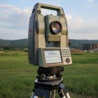 China used Leica Total Station TM50 with 1000m None Prism Distance 0.6s Coarse Measurement and 0.5″ Capacitive Multi-Touch Screen for sale