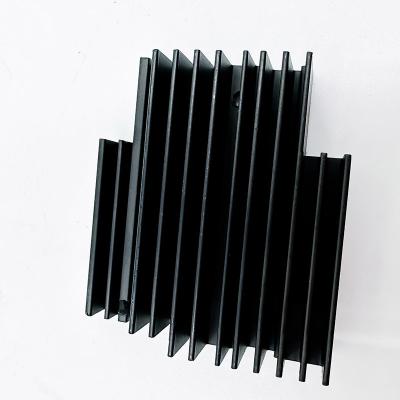 China Rail Transit CNC Machining Parts Customized Aluminum Heatsink Fin / Radiator for sale