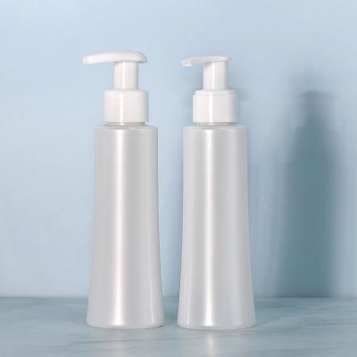 China Matte Plastic Dispenser Bottle 120ml Square Foaming Facial Cleanser Bottle for sale