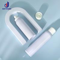 China 150ml 200ml PET Plastic Bottle Square Custom Sunscreen Bottles For Skin Care for sale