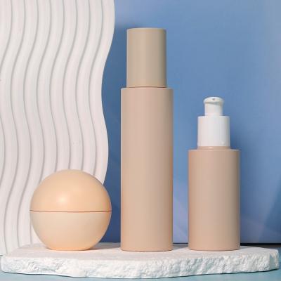 China Round Shape 50ml 100ml Cosmetic Bottles Customized PETG Cream Jar Skincare Packaging With SCREW CAP for sale