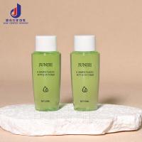 China Luxury Empty Plastic Body Wash Bottle Flat Shoulder Toner Bottle with White Cap Frosted Clear White Shower Gel Packaging for sale