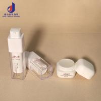 China Cosmetic Square Airless Pump Bottle 50ml 1.76oz Plastic for Thick Liquid Foundation Skin Care Serum Lotion Customizable Colors for sale
