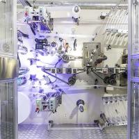 China Professional Factory Product Sanitary Pad Making Machinery Customized Opreation System for sale