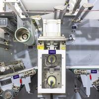 China Full Servo Panty Liner Machine With Packaging System Global Export for sale
