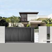 China Automation Customizable Size Aluminium Driveway Gates Alloy 6063 / T5/T6 Aluminium Garden Gate for sale