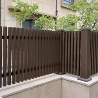 China Black / White / Gray / Wood Grain Powder Coated Aluminum Fence To Suit Your Aesthetic Needs for sale