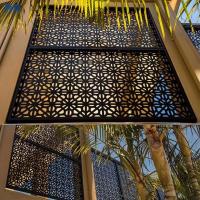 China Aluminium Decorative Screens Aesthetics In Line Customer'S Decoration Pool Metal Garden Screen for sale