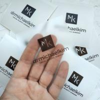 China Custom Personalized Printed  Waterproof Security Seal Label Eyelash Extension Private Clear Label Foil Label Sticker for sale