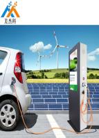 China 65 Inch Outdoor Digital Signage 2500 Nits Sunlight Viewable Advertising Stands for sale