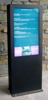 China Outdoor Lcd Floor Standing Advertising Touch Screen Kiosk Display 1200 Nits Brightness for sale