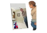 China 600cd/m2 Smart Mirror Lcd Advertising Player 32 Inch For Mall / Clothing Shop for sale