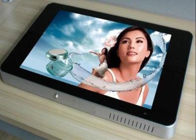 China Digital Signage 32 Inch 500cd/㎡ Wall Mount LCD Display for sale