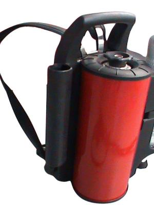 China 12L Backpack Water Mist Fire Extinguisher with 16-18m Jet Distance and 7.5 Bar Pressure for sale